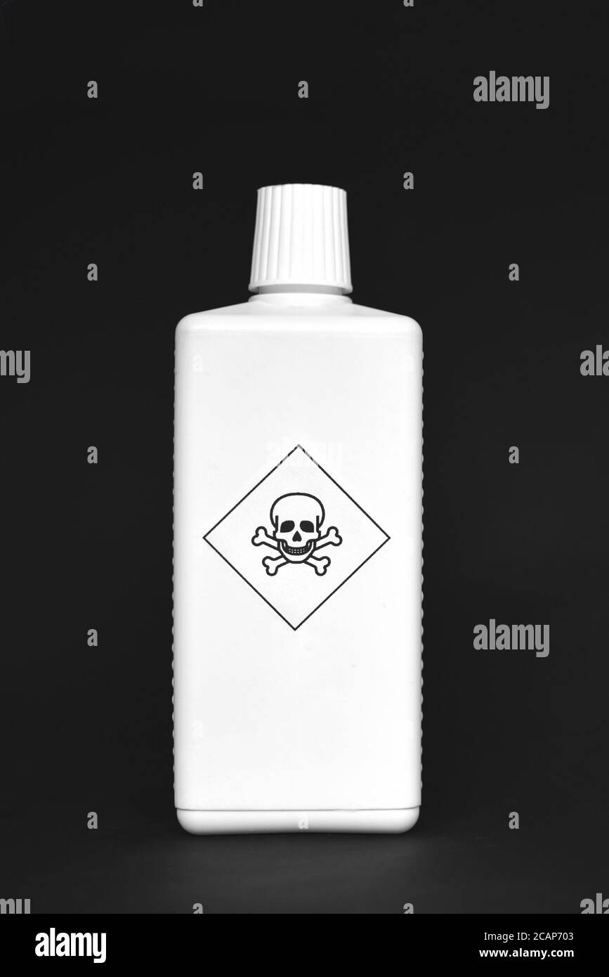 Poison bottle hi-res stock photography and images - Alamy