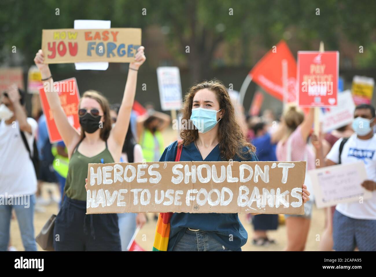 Nhs workers gathering in st jamess park hi-res stock photography and ...