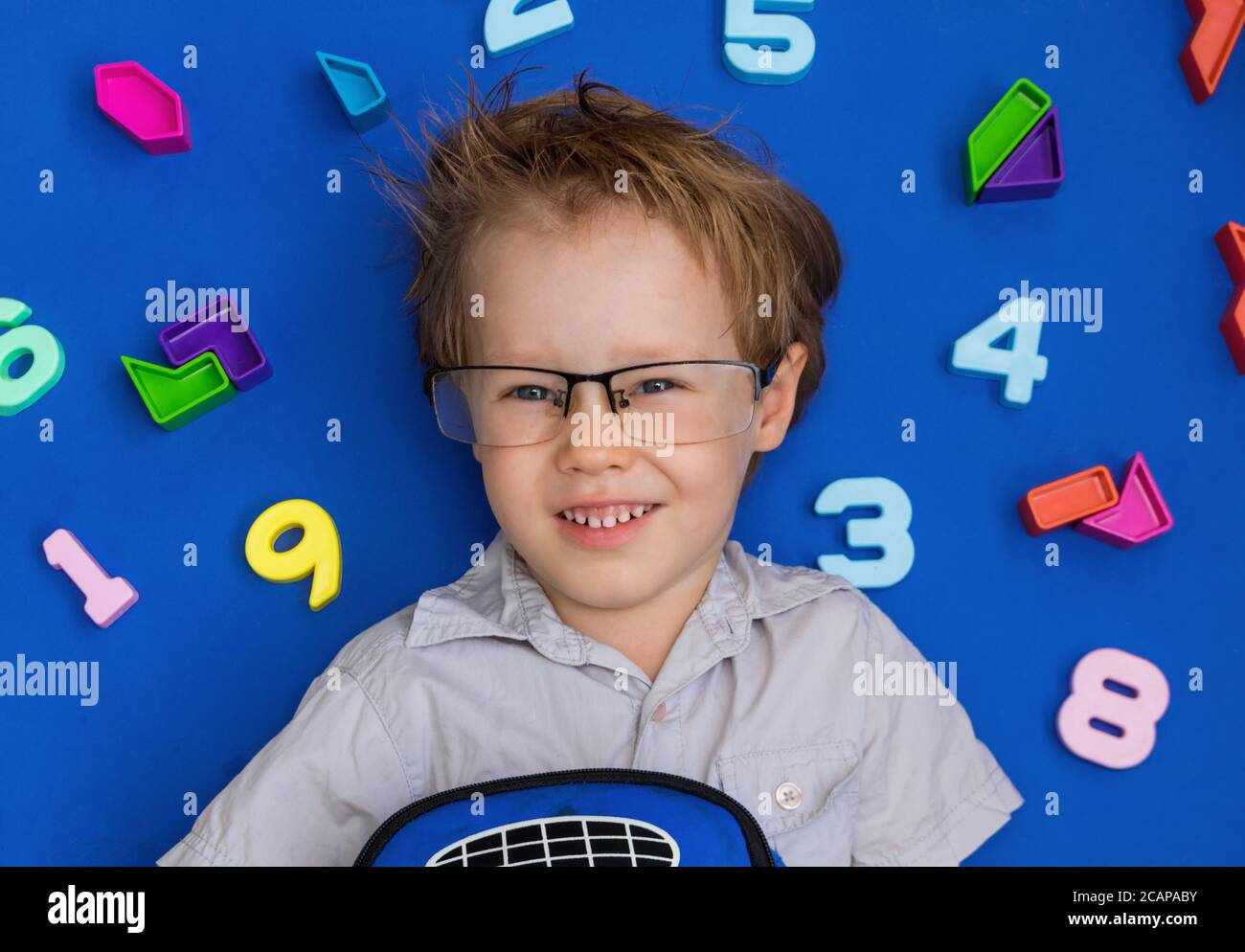 Child counting blocks hi-res stock photography and images - Alamy