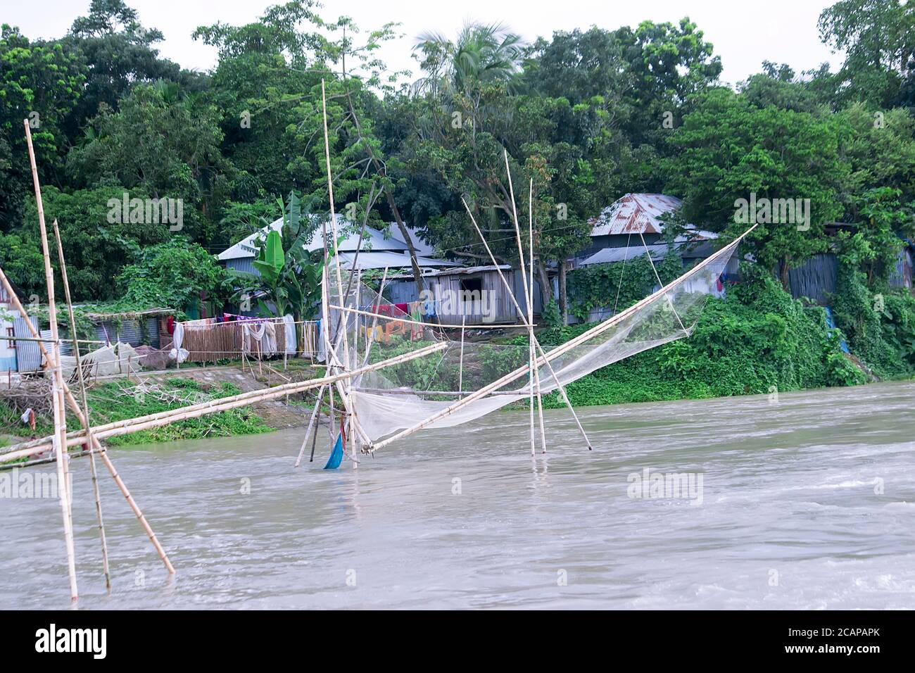 Dip net fish hi-res stock photography and images - Alamy