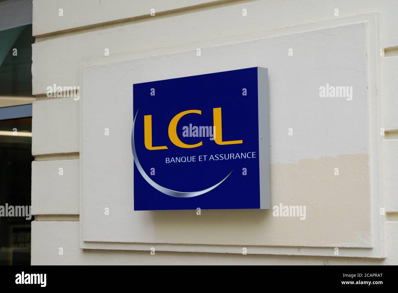 Lcl banque et assurances hi-res stock photography and images - Alamy