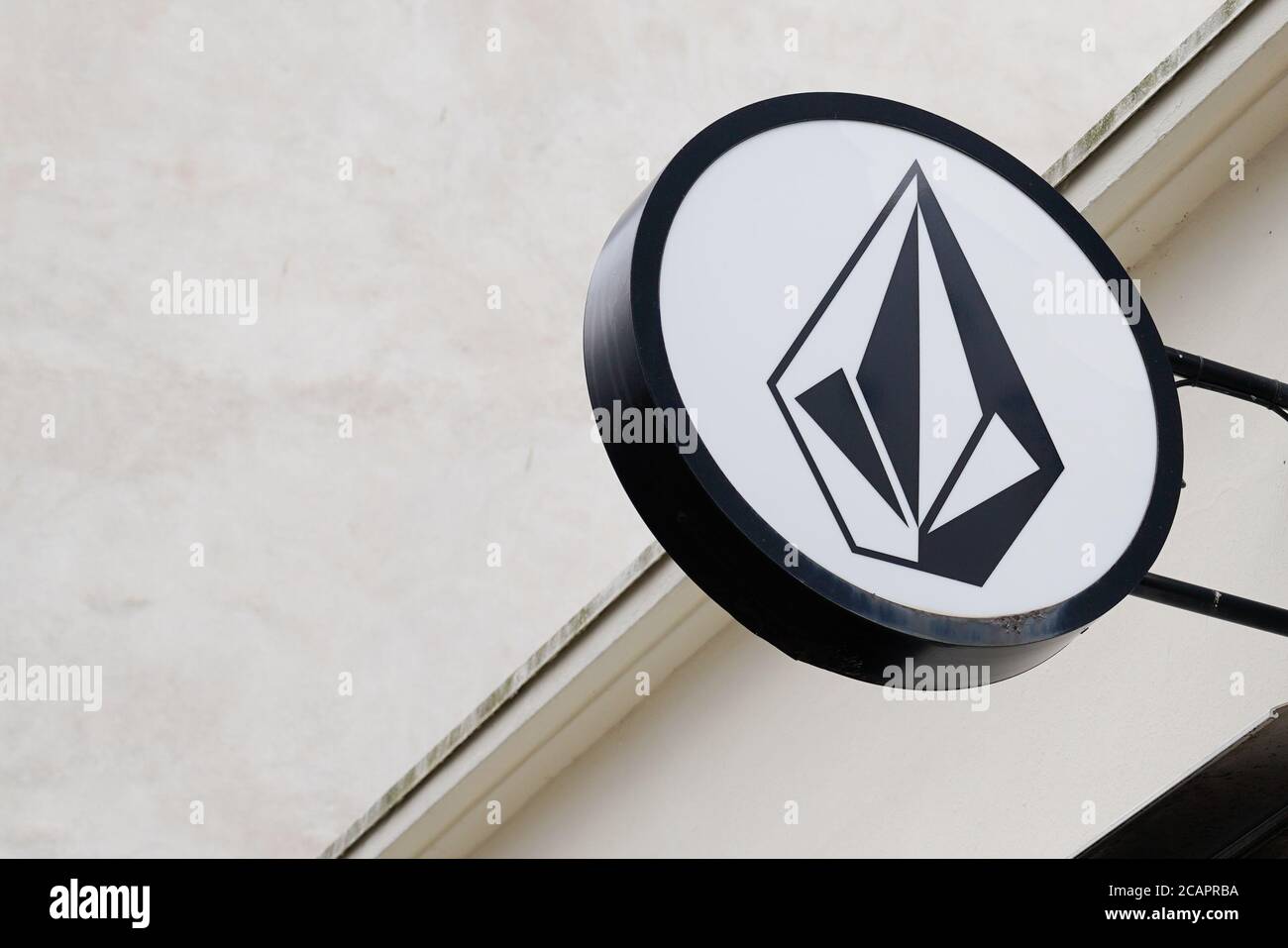 Volcom Logo Rasta Lion