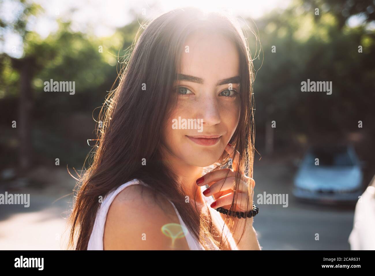 Girl in the sunlight hi-res stock photography and images - Alamy