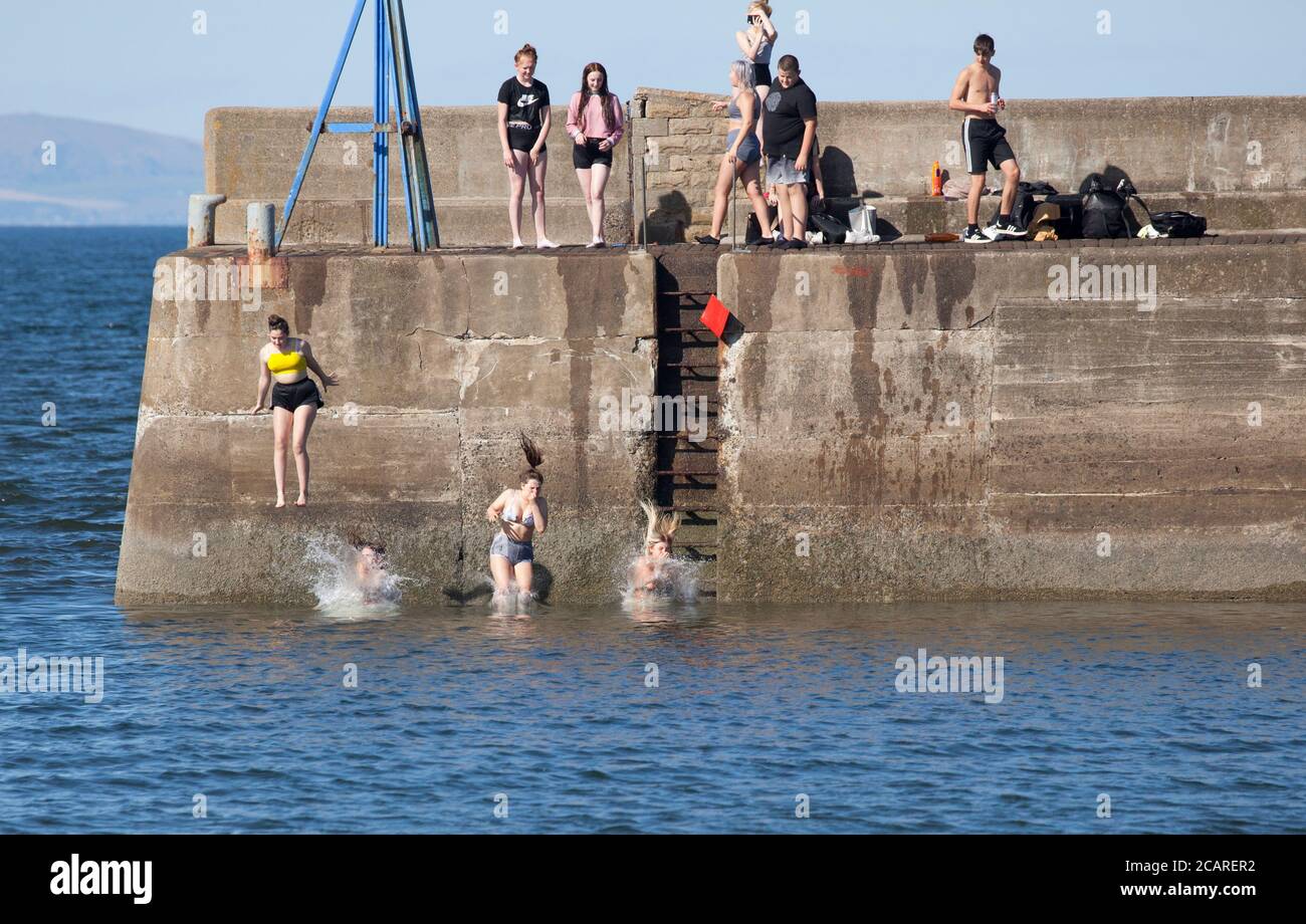 Fisherrow harbour musselburgh hi-res stock photography and images - Alamy
