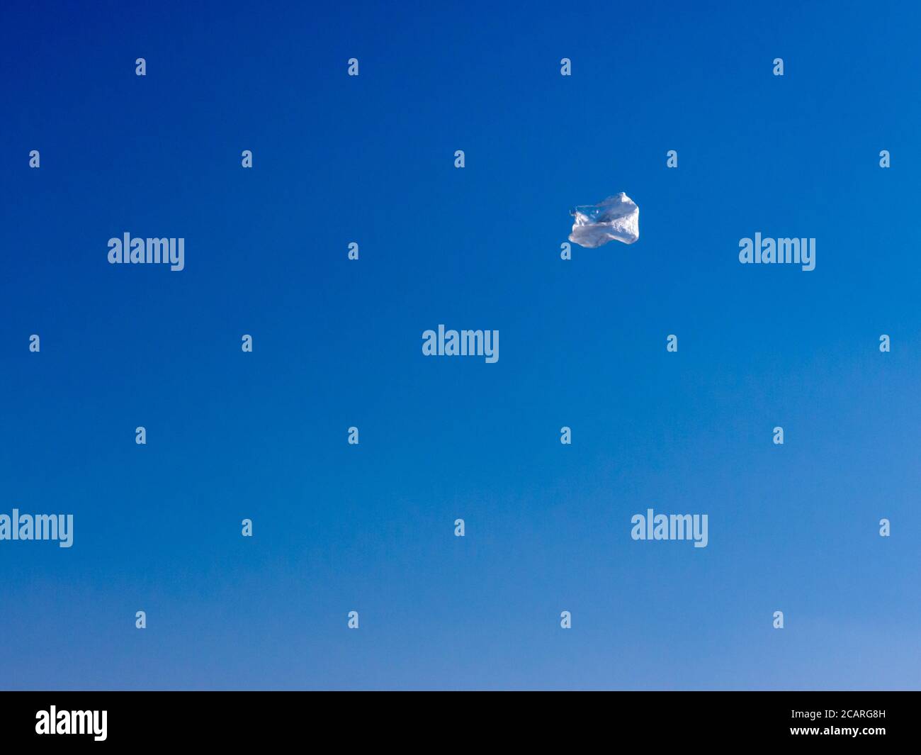 Flying package hi-res stock photography and images - Alamy