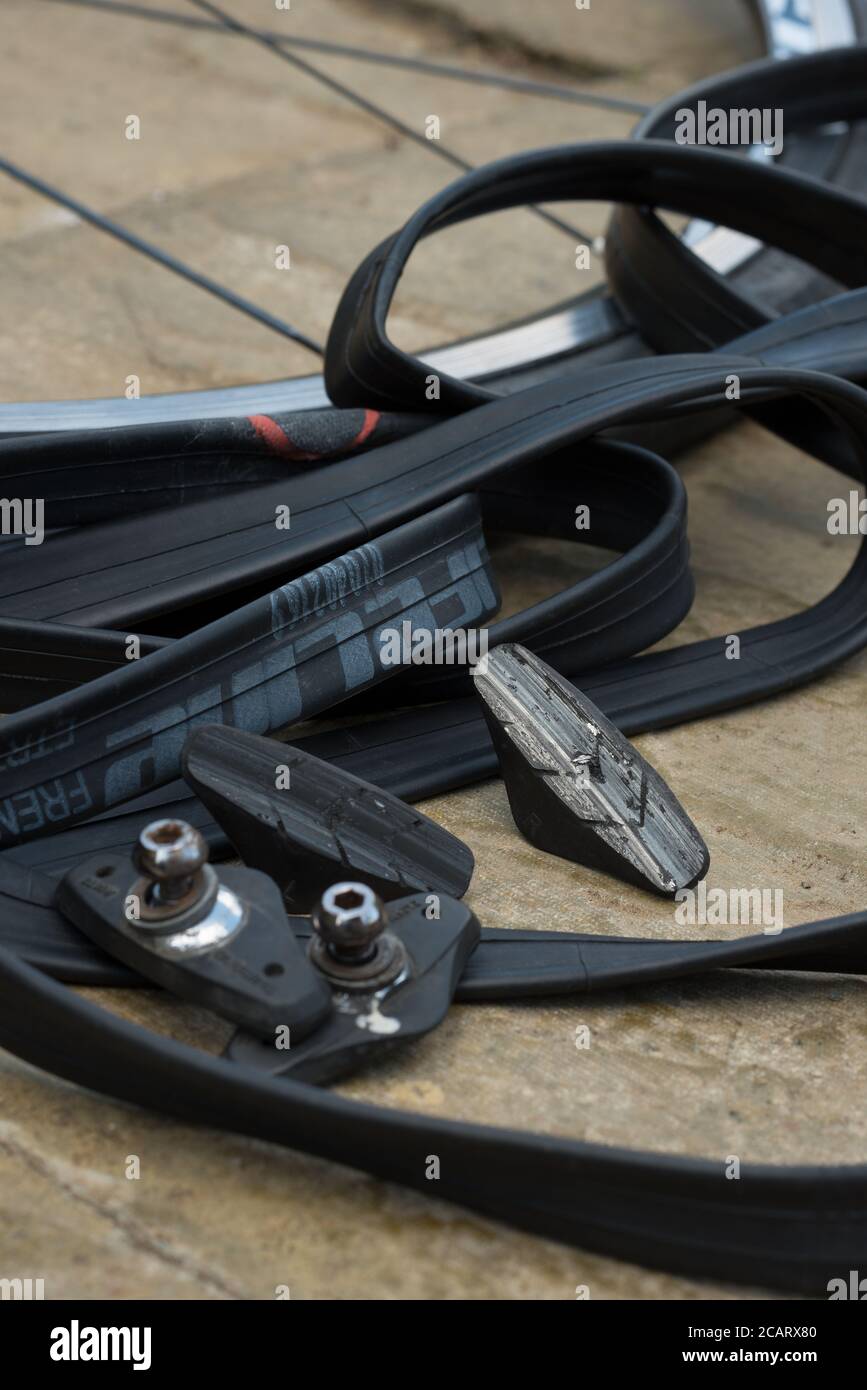 Dangerously worn brake blocks pads resulting on metal on metal friction ...