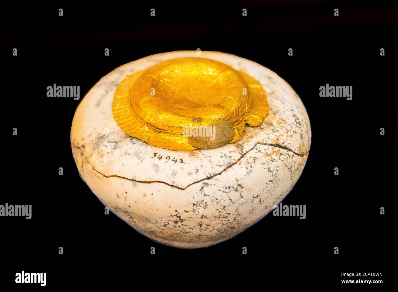 Tomb of khasekhemui hi-res stock photography and images - Alamy