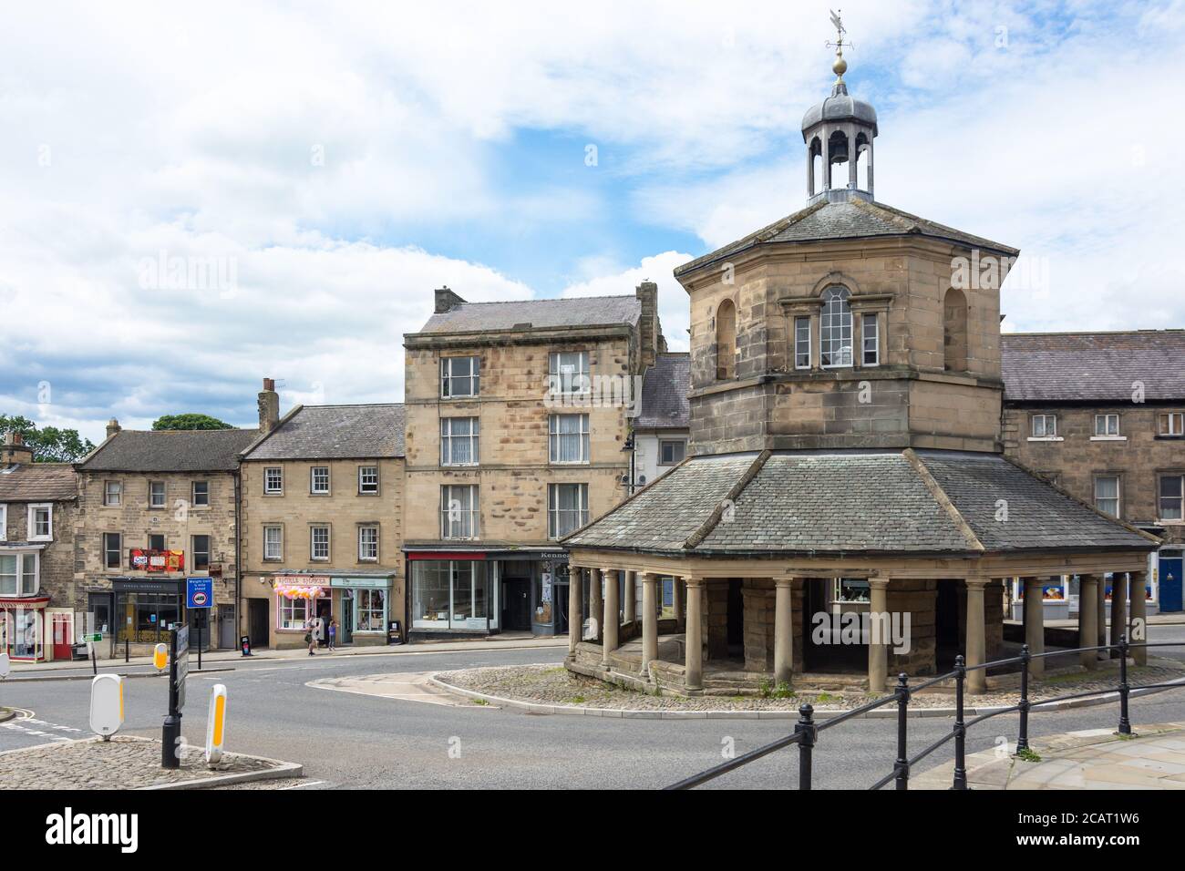 Barnard castle market town hi-res stock photography and images - Alamy