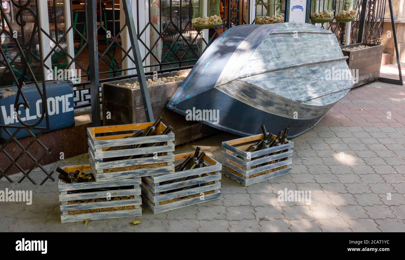 Vintage boat and crates hi-res stock photography and images - Alamy