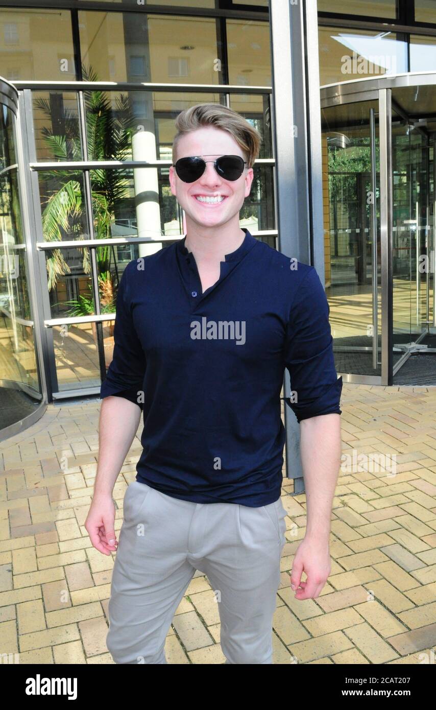 Vincent Gross bei der Ankunft zur MDR Aufzeichnung Schlagerparty mit ...