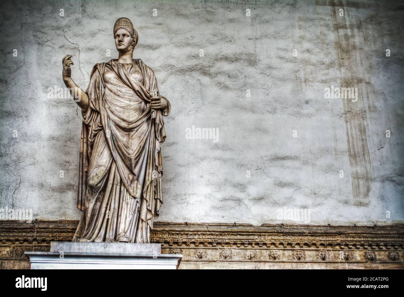 Statue Of Sabina High Resolution Stock Photography and Images - Alamy
