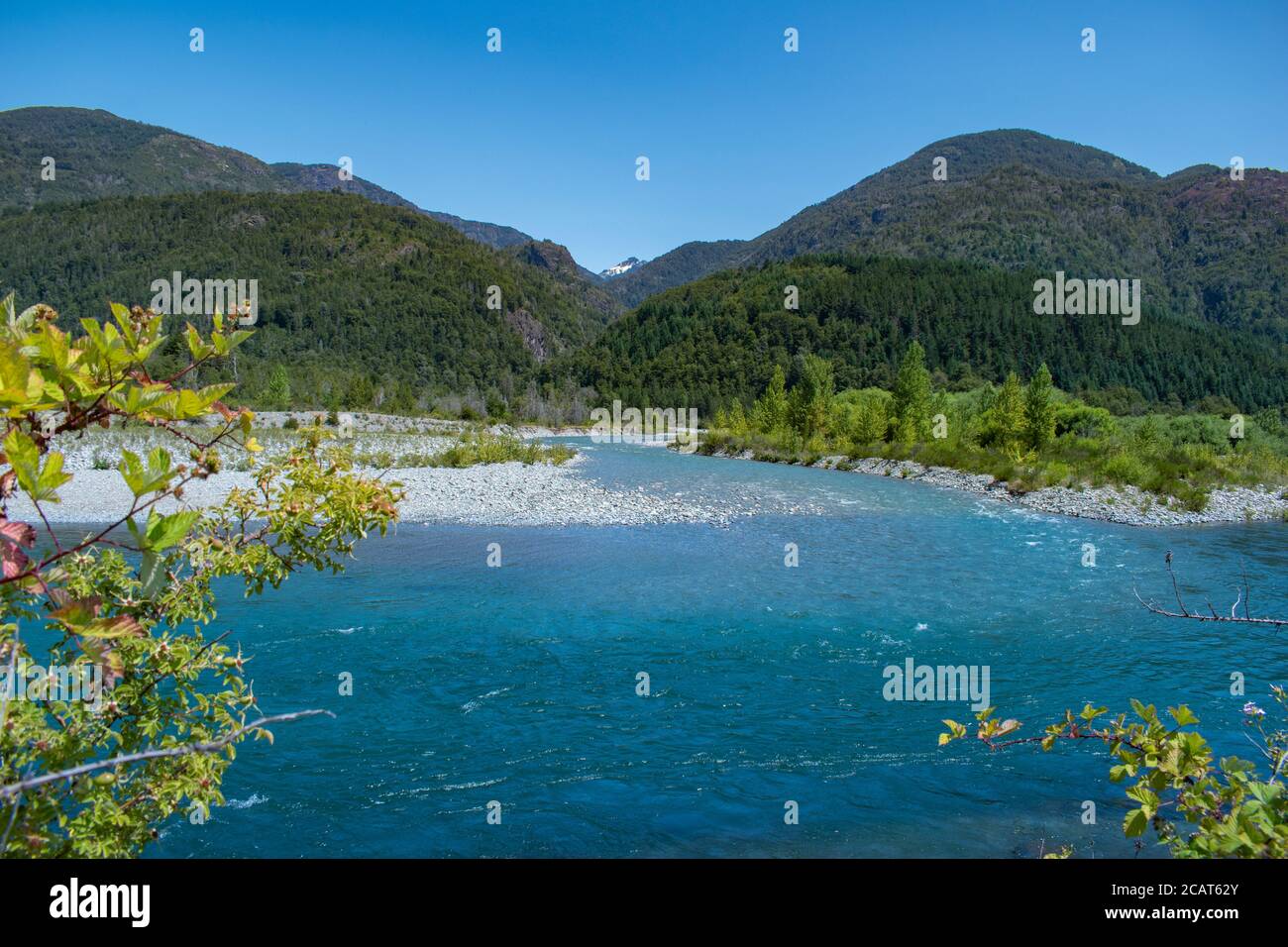 Wedding rivers hi-res stock photography and images - Alamy