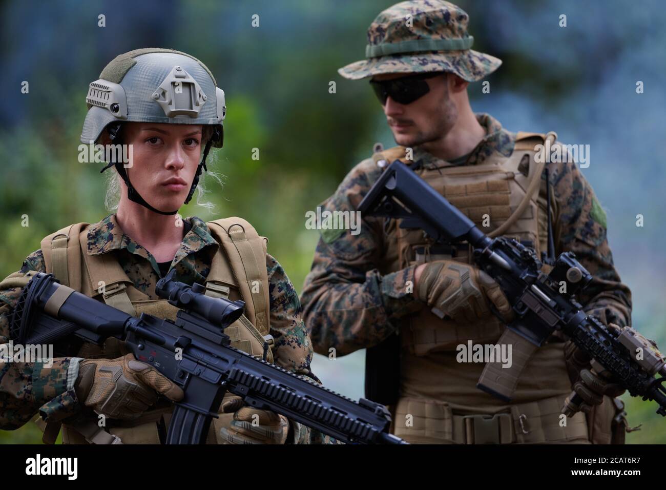 Modern Warfare Soldiers Squad Running in Tactical Battle Formation ...