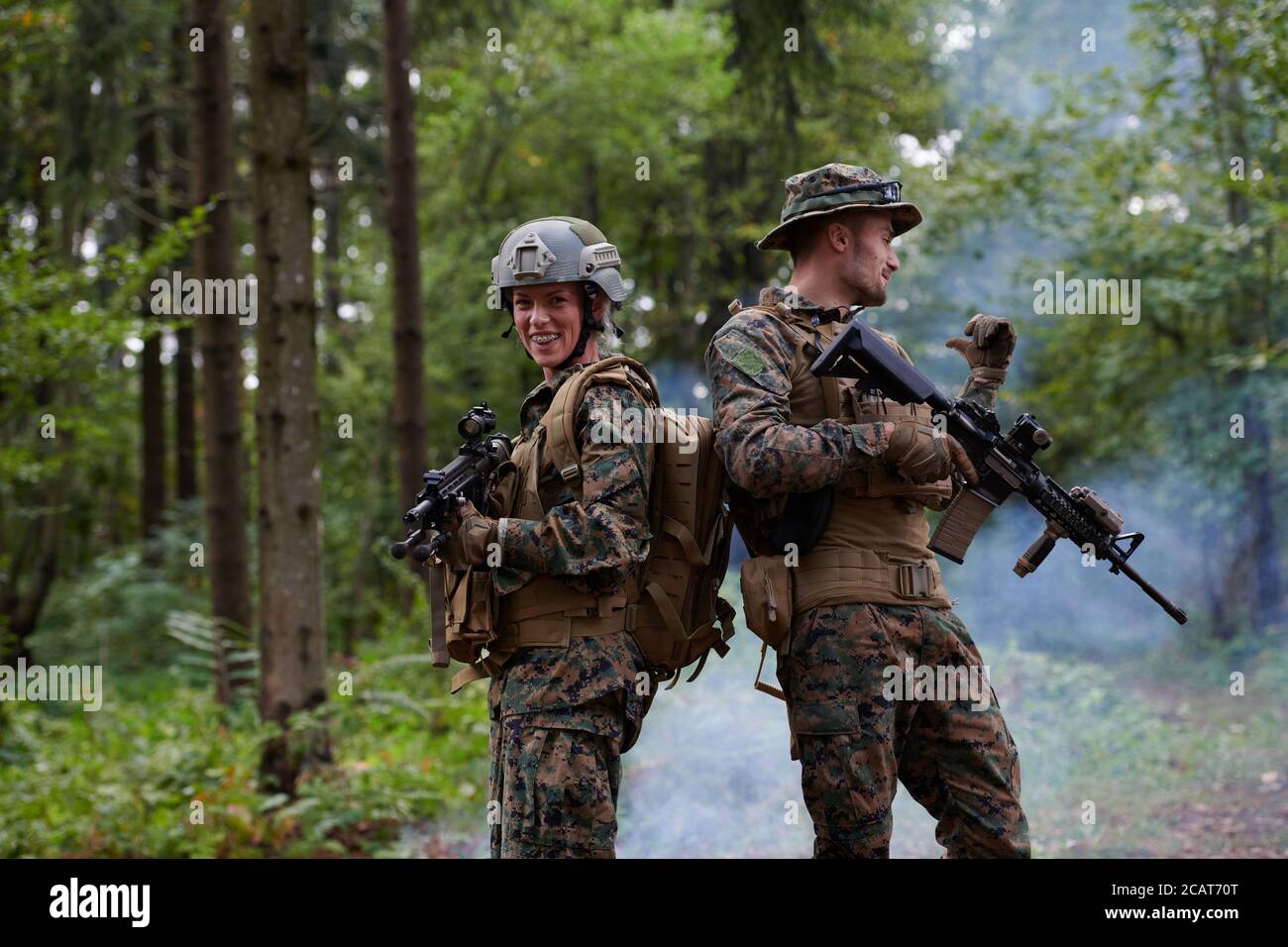 Modern Warfare Soldiers Squad Running in Tactical Battle Formation ...