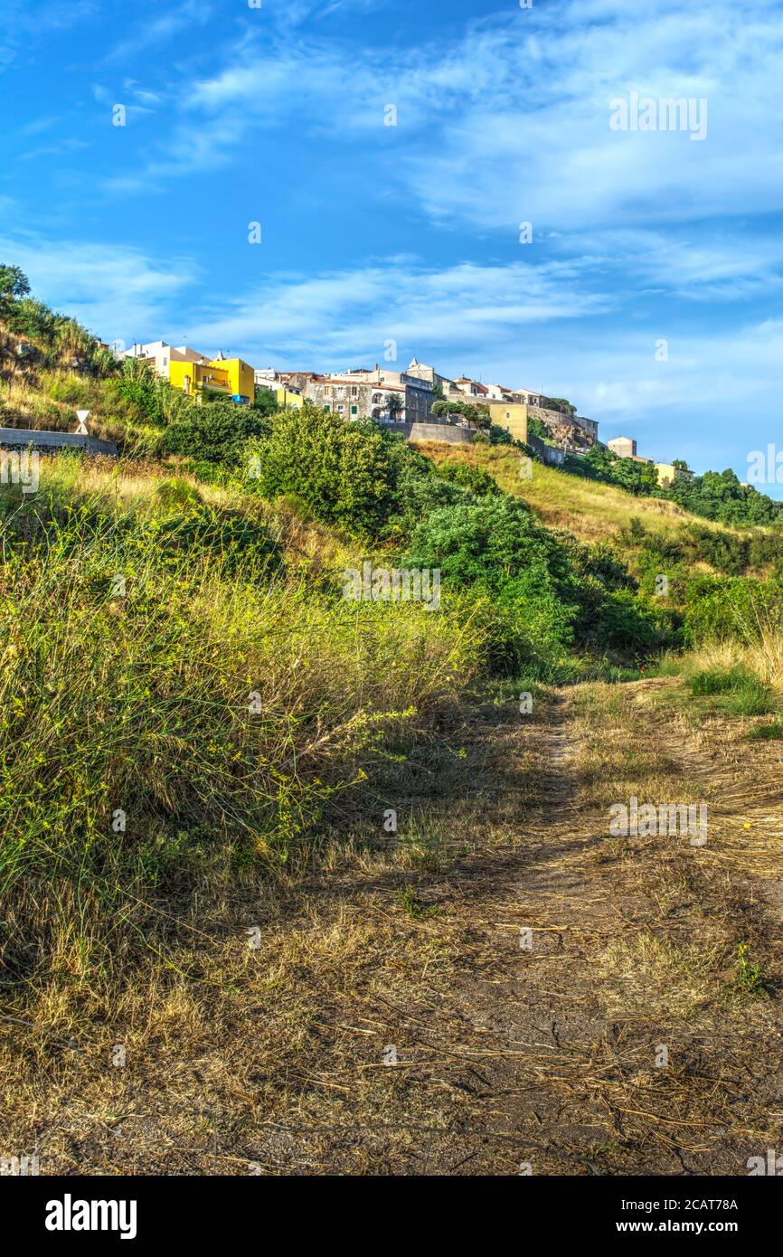 Osilo hi-res stock photography and images - Alamy