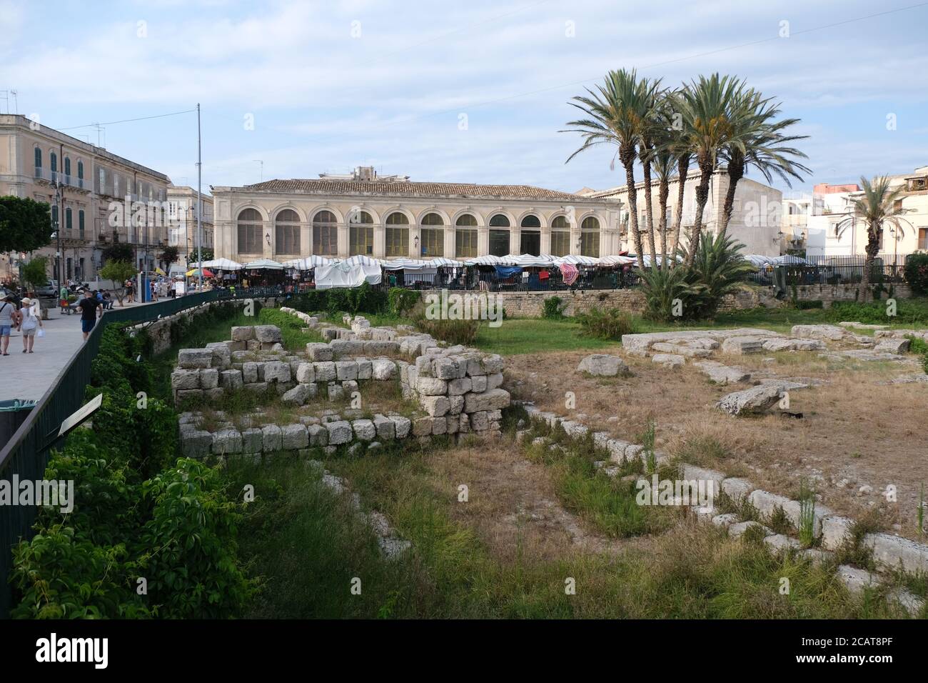 Syracuse Tempio di Apollo Stock Photo - Alamy