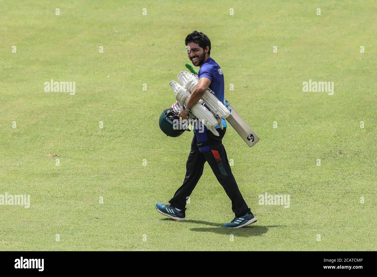 Bangladesh Test captain Mominul Haque during batting practice at the ...