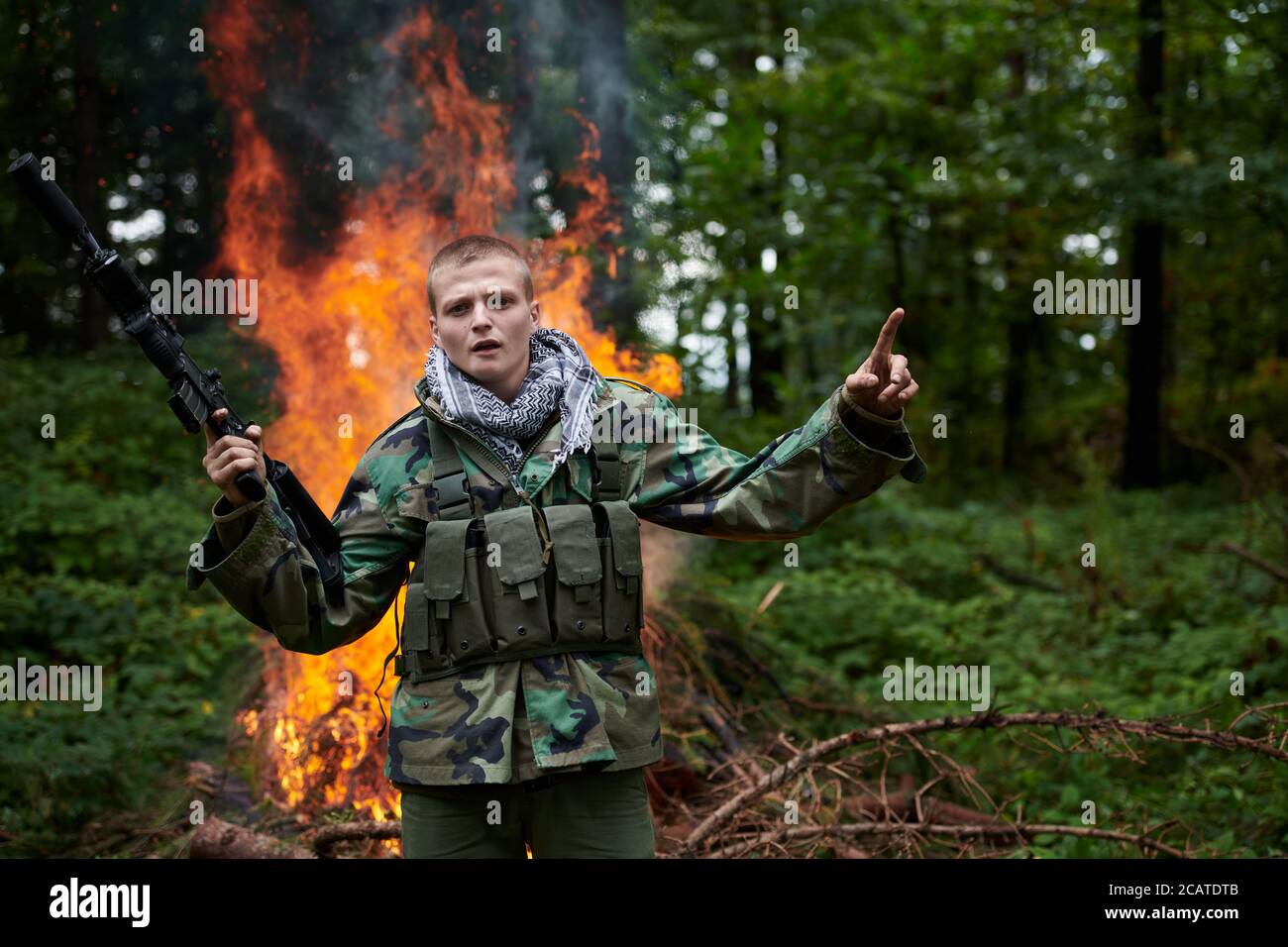 Islamic militant and angry hi-res stock photography and images - Alamy