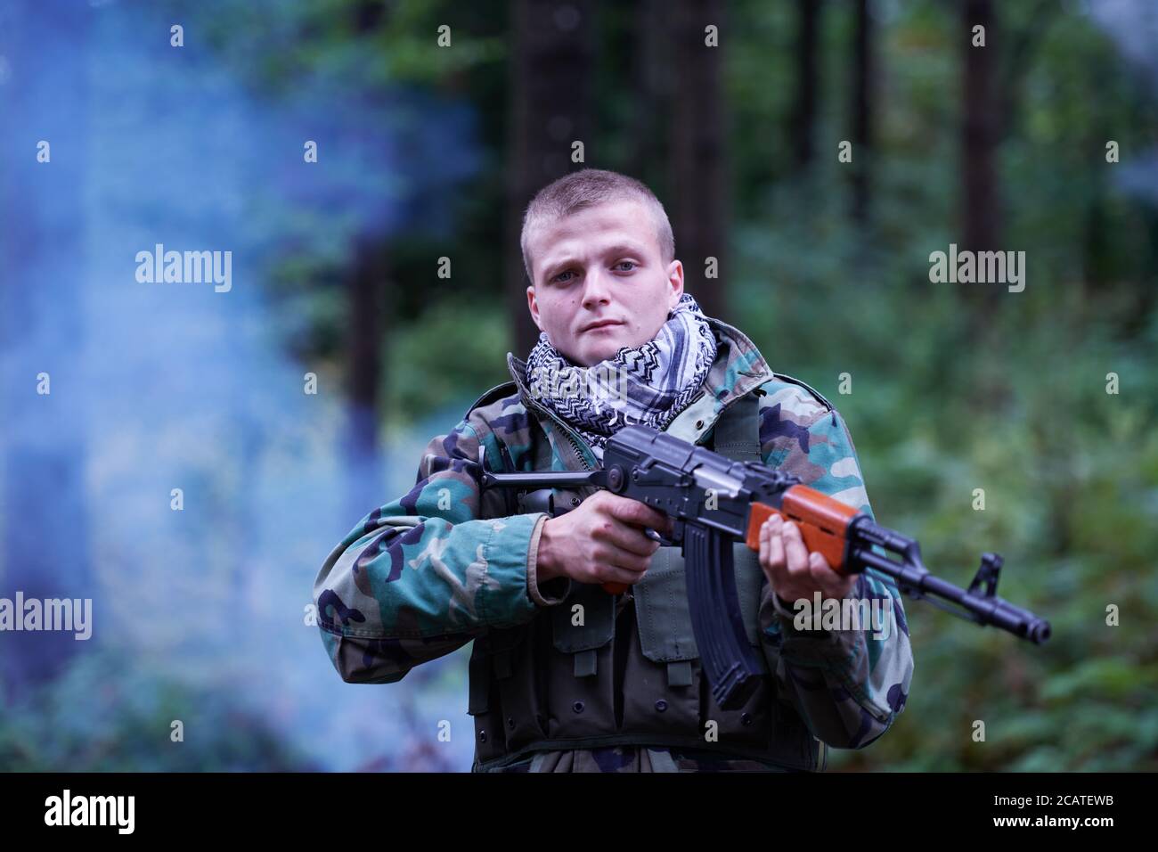 Islamic militant angry hi-res stock photography and images - Alamy