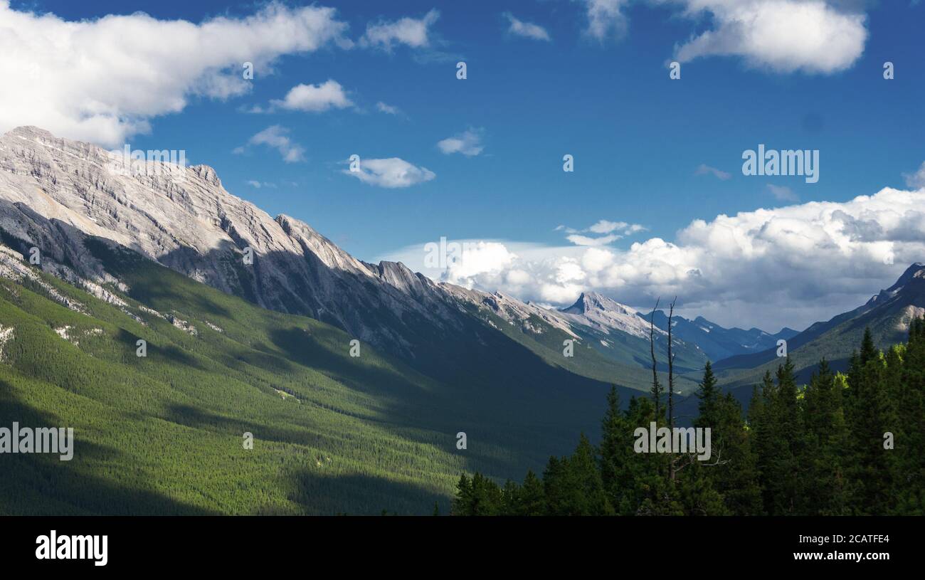 Summer banff hi-res stock photography and images - Alamy
