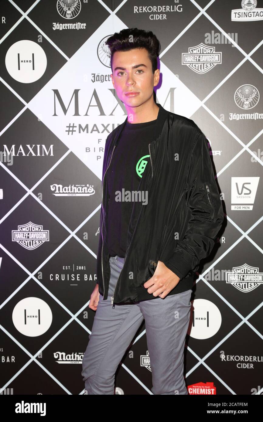 Kurt Coleman arrives on the red carpet for the Maxim magazine fifth ...