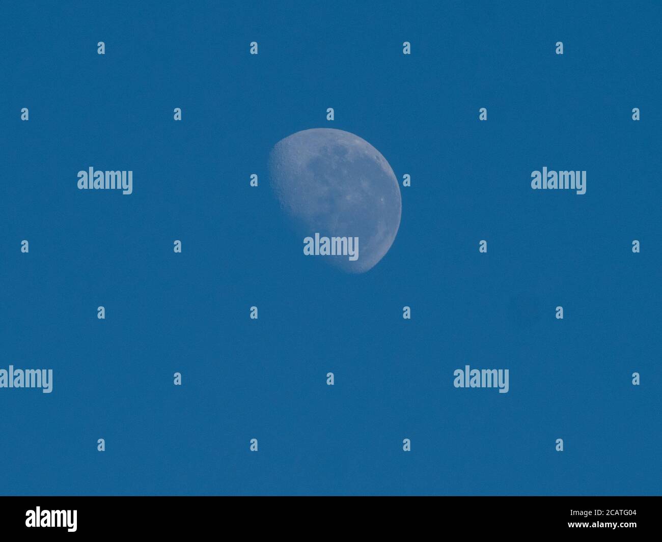Daytime moon, blue sky, circular, round, nature Stock Photo - Alamy