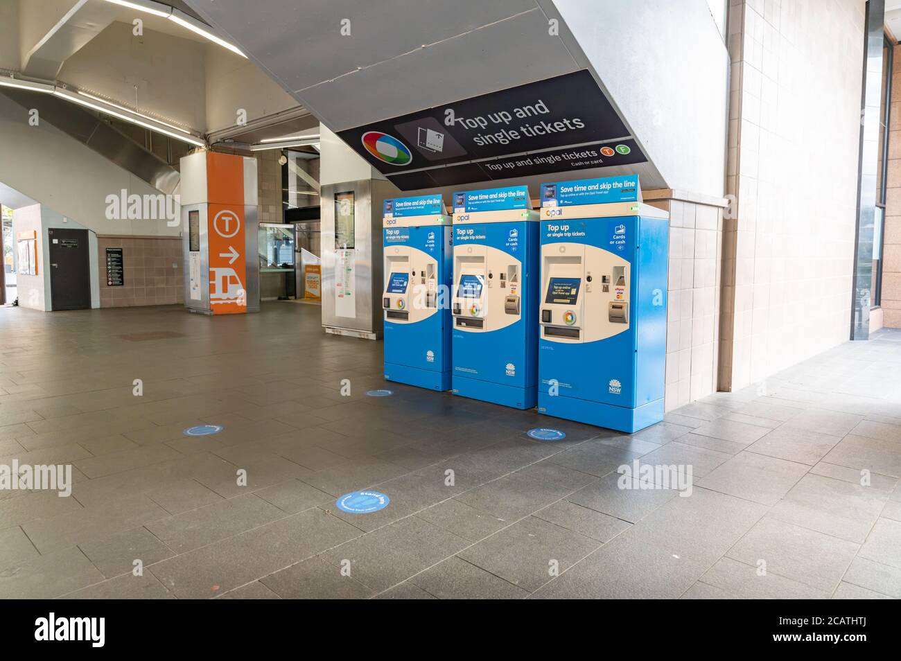 Opal ticket machine hi-res stock photography and images - Alamy