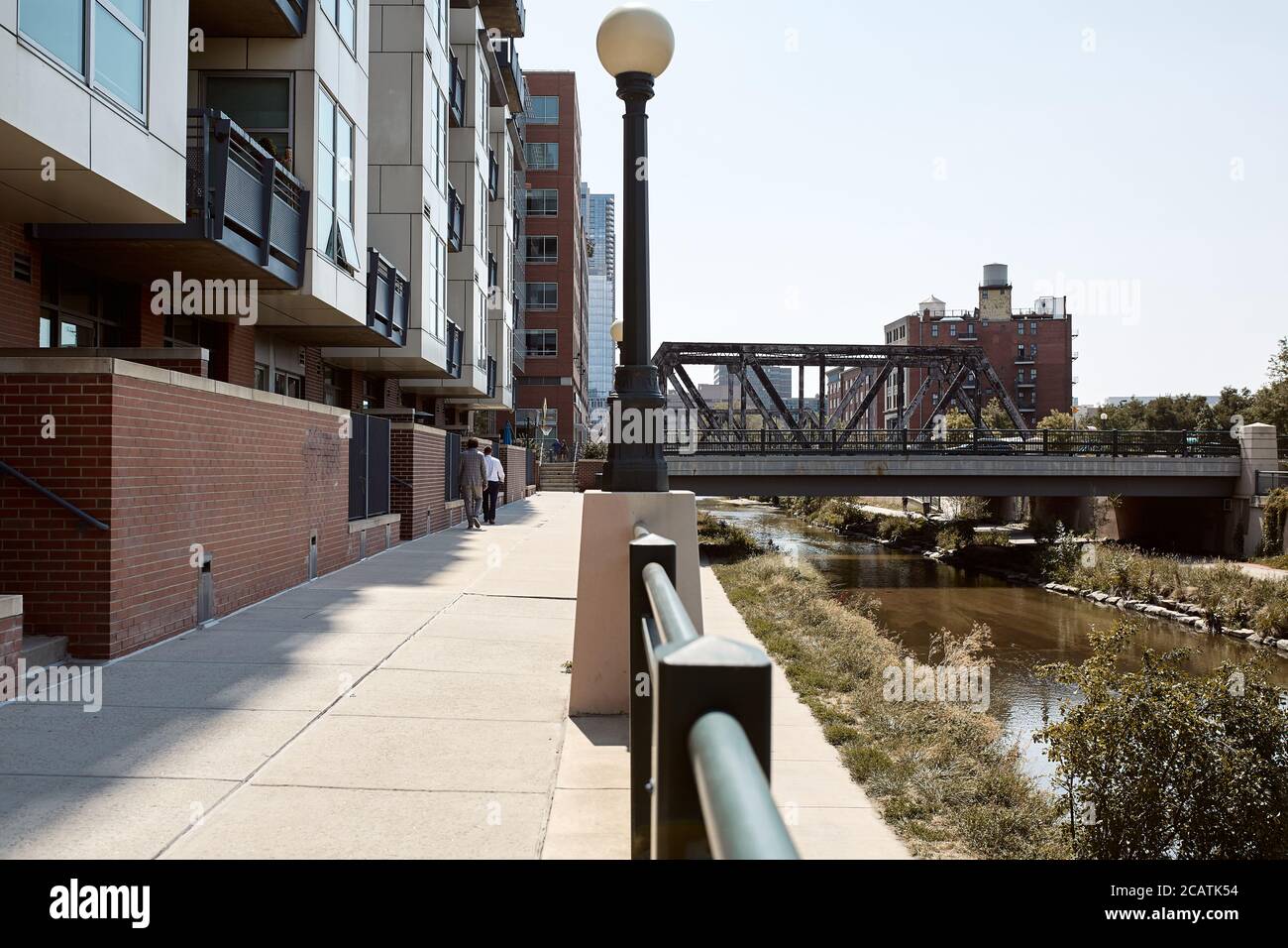 Path along Platte River on Cherry Creek Trail in Downtown Denver ...