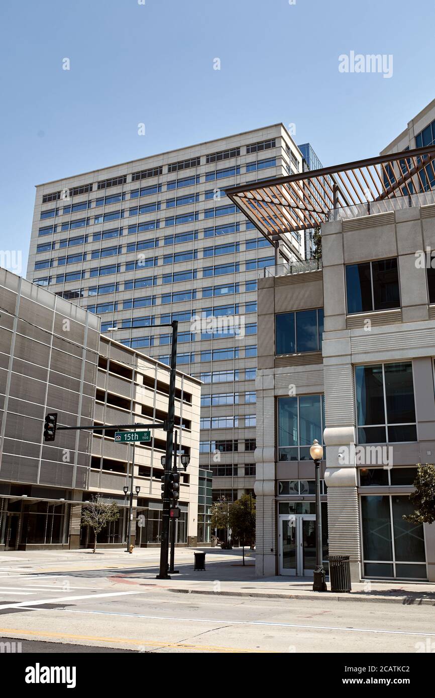 Buildings in financial district 4th hi-res stock photography and images ...