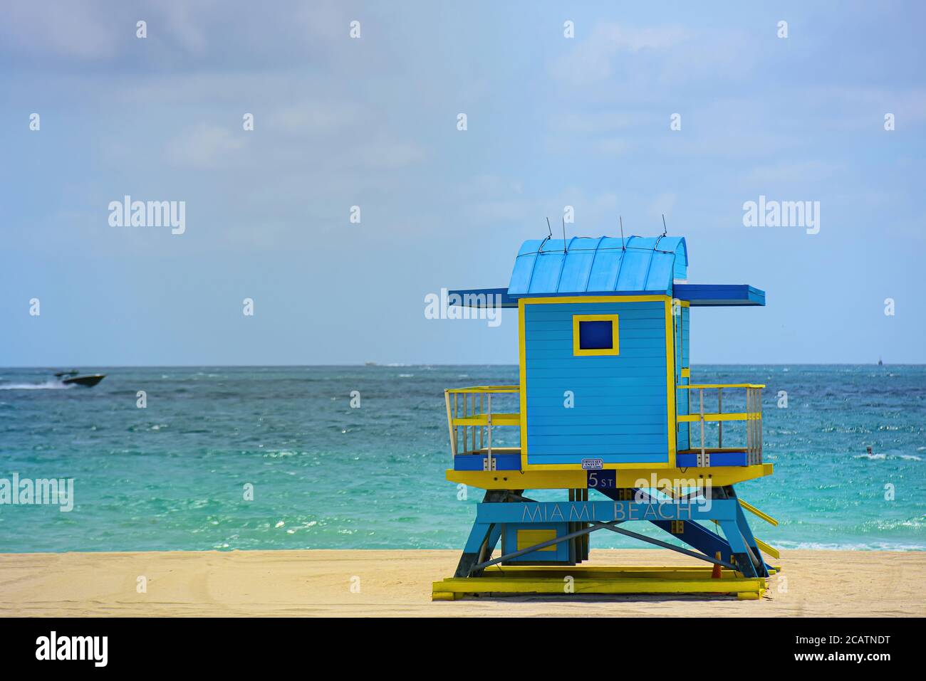 Miami Beach, Florida. Lifeguard tower in Miami Beach Stock Photo - Alamy