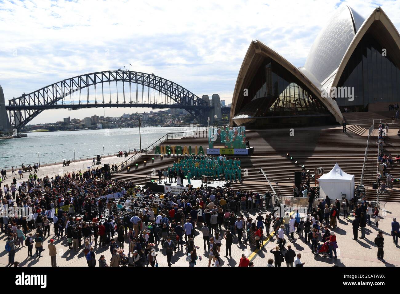 Australian Olympic team welcomed home at the Sydney Opera House after ...