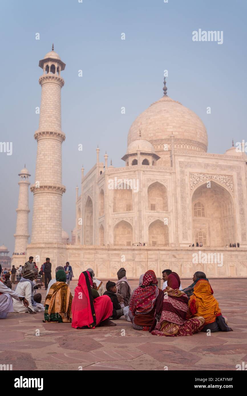 Taj Mahal, Agra / India - February 23, 2020: group of indian tourists ...