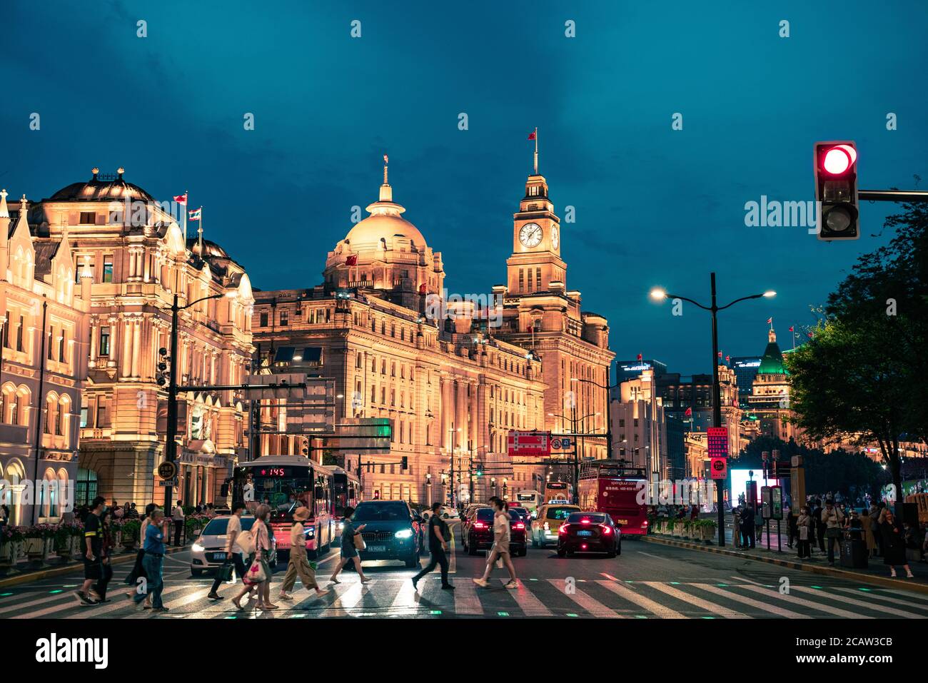Night view of the historic landmarks in Shanghai's bund, China Stock ...