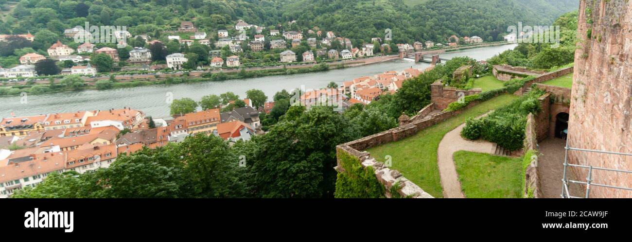 Aerial view from Schloss Heidelberg (castle) on the old city center ...