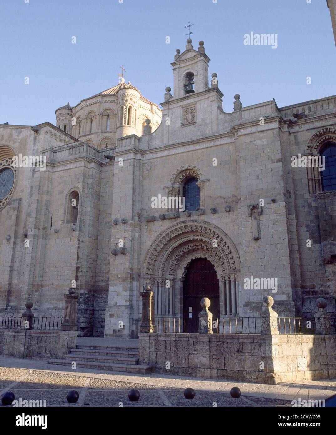 Romanico Norte High Resolution Stock Photography and Images - Alamy