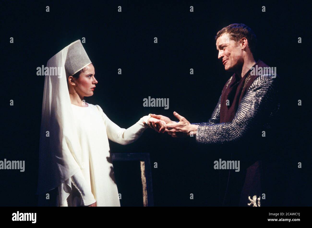 Iain glen henry v hi-res stock photography and images - Alamy