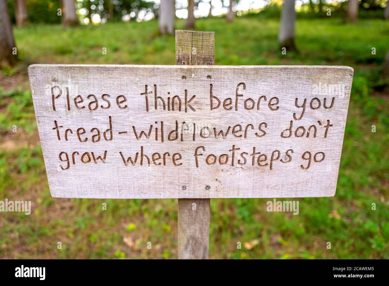 Handcross hi-res stock photography and images - Alamy