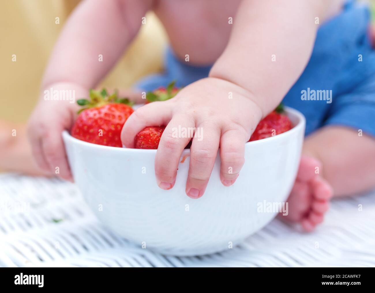 Child grabbing hi-res stock photography and images - Alamy
