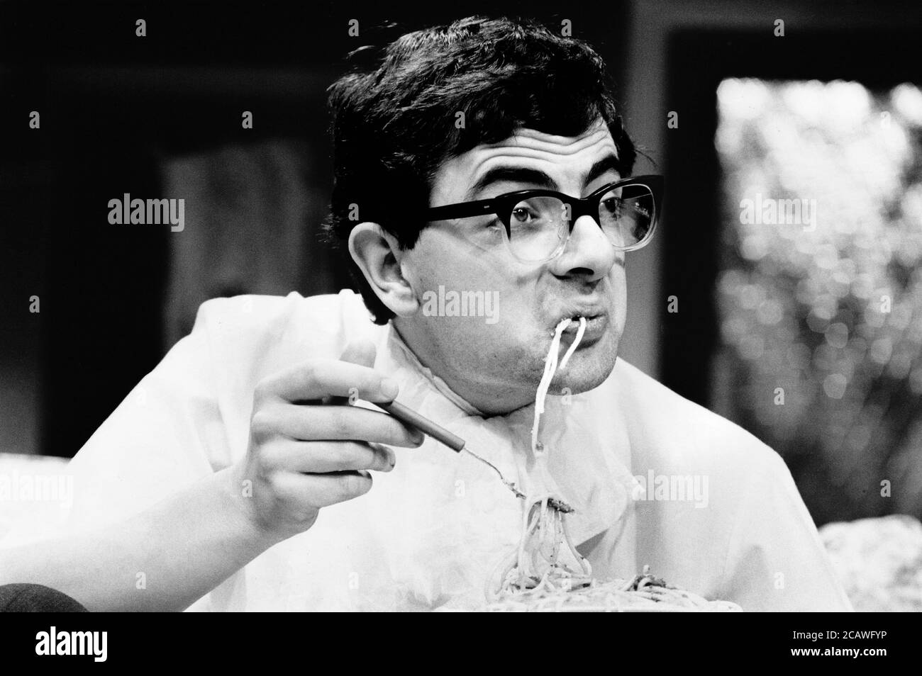 Rowan atkinson hi-res stock photography and images - Alamy