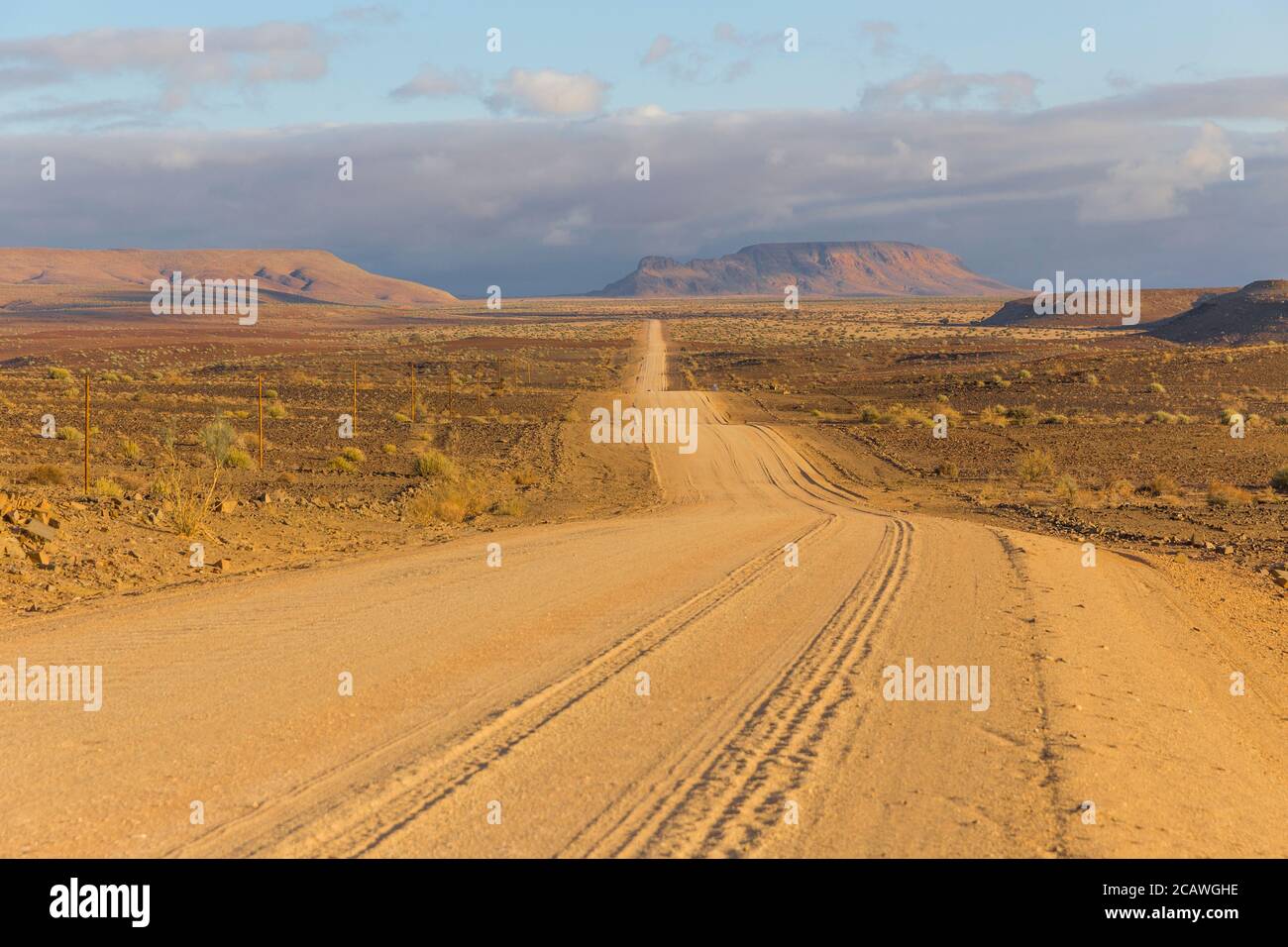 The C12, scenic dirt road in the desert leading to the Fish River ...