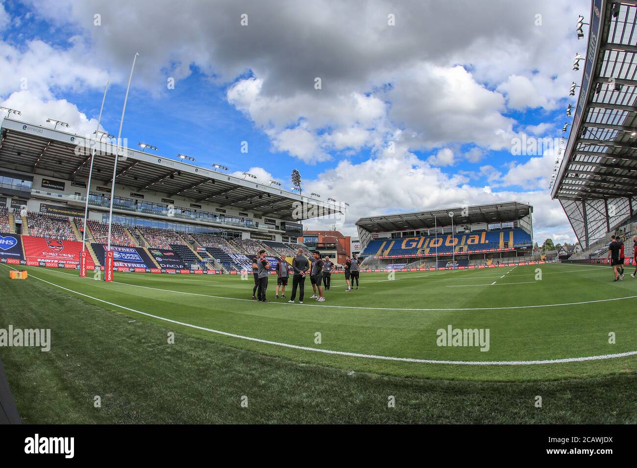 Headingley pitch hi-res stock photography and images - Alamy
