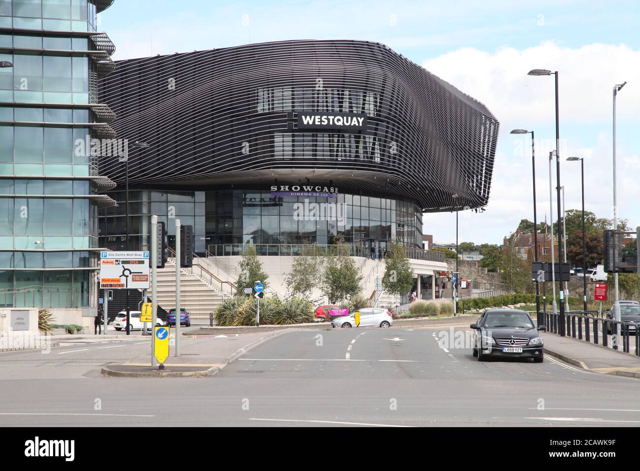 Westquay shopping centre taken from West Quay Road, Southampton ...
