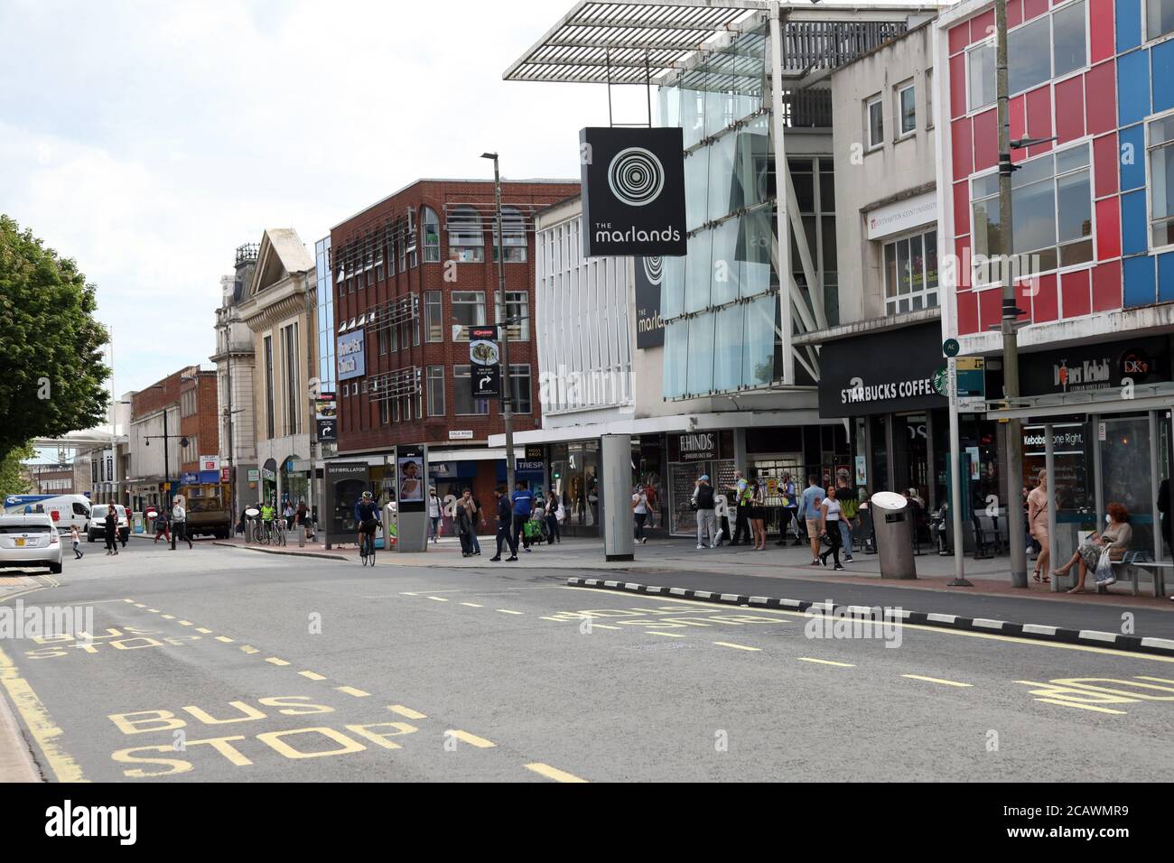 Southampton high street shopping hi-res stock photography and images ...