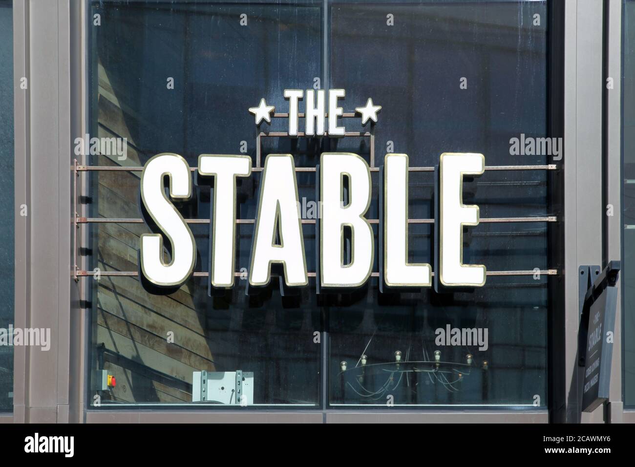 The stable restaurant logo hi-res stock photography and images - Alamy