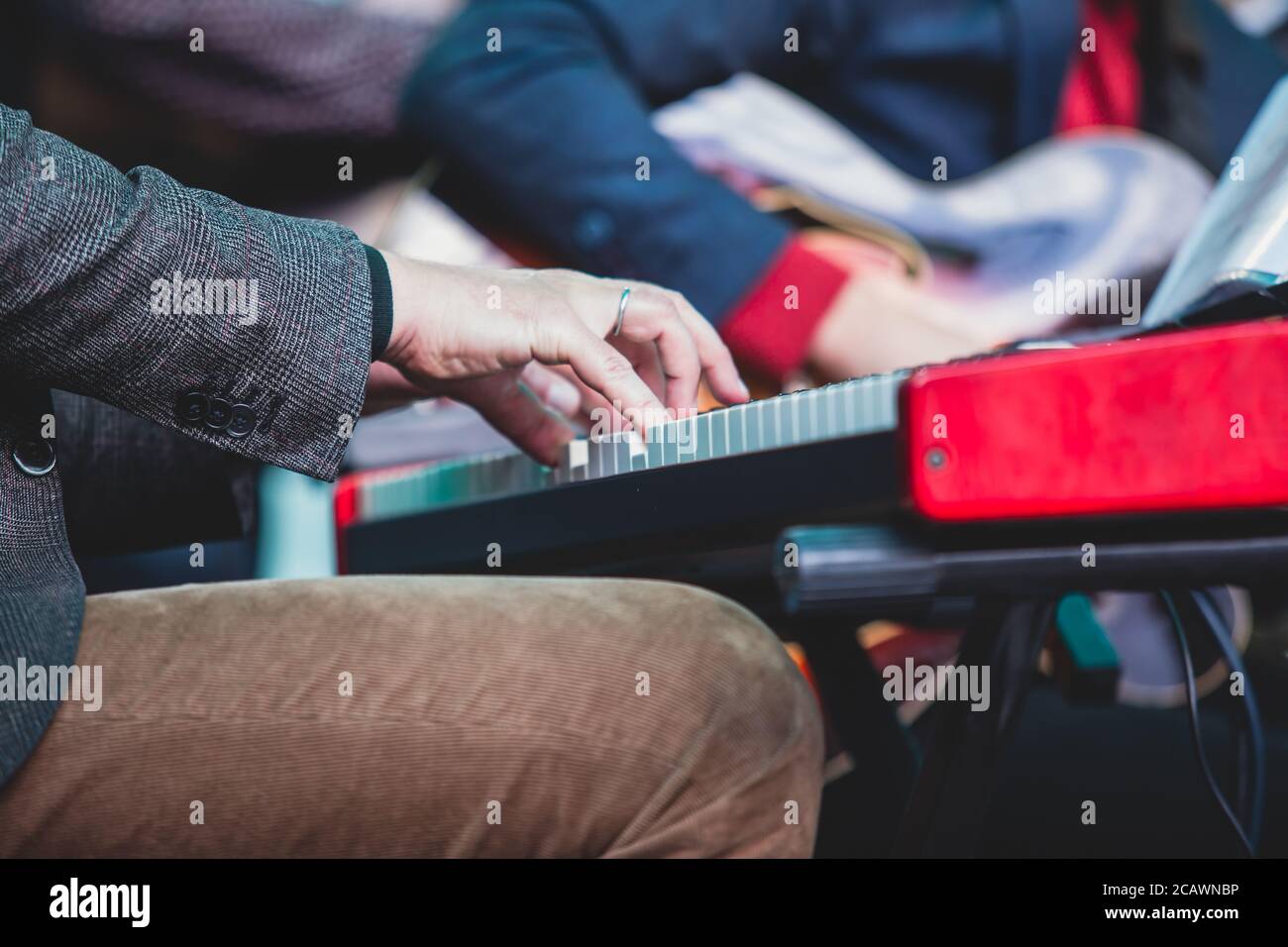 Young black man keyboards musician hi-res stock photography and images ...