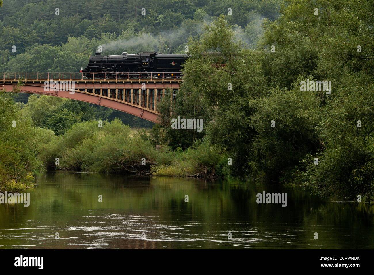 A steam locomotive crosses victoria bridge on severn valley railway hi ...