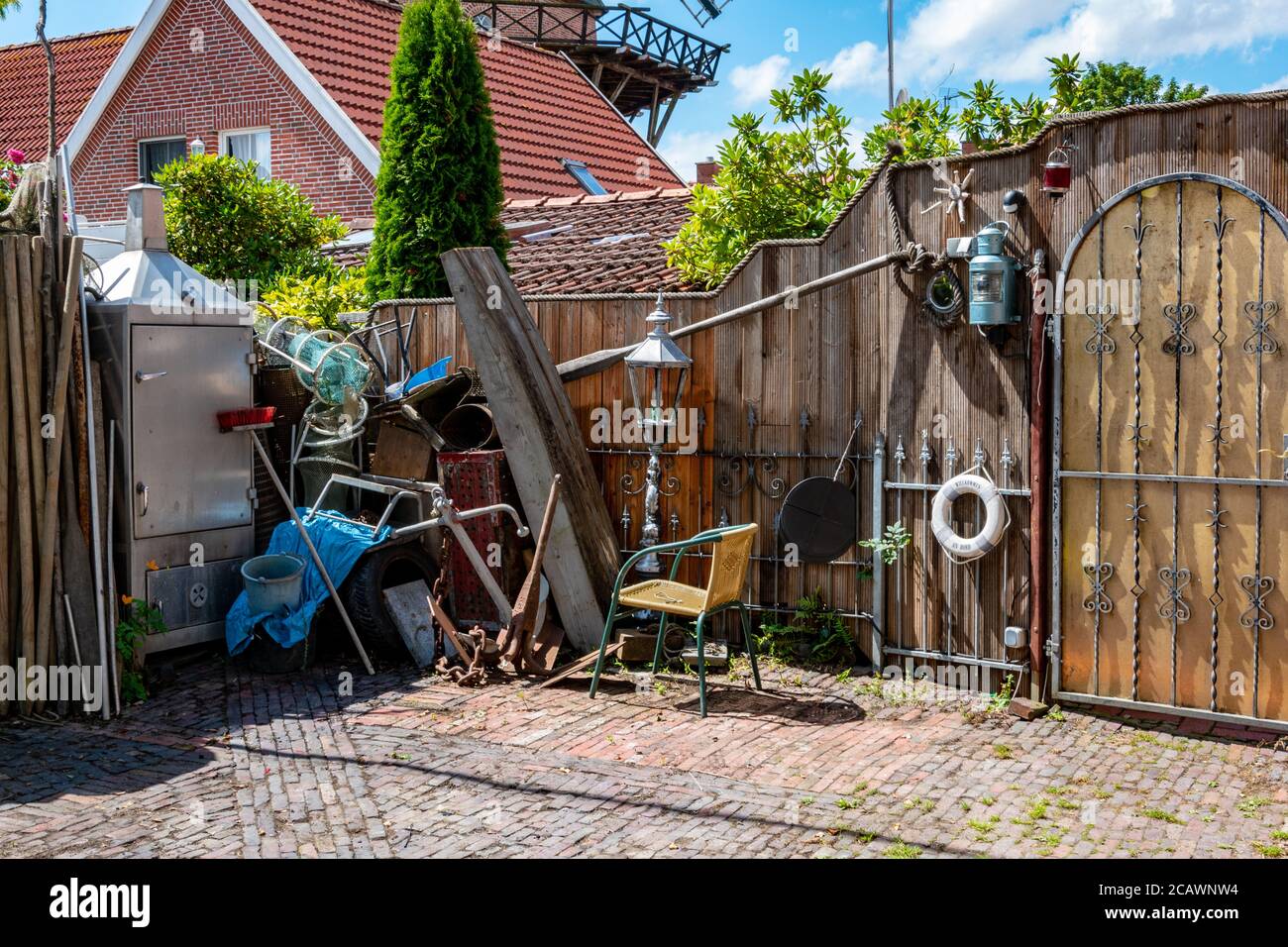 Random tools hi-res stock photography and images - Alamy