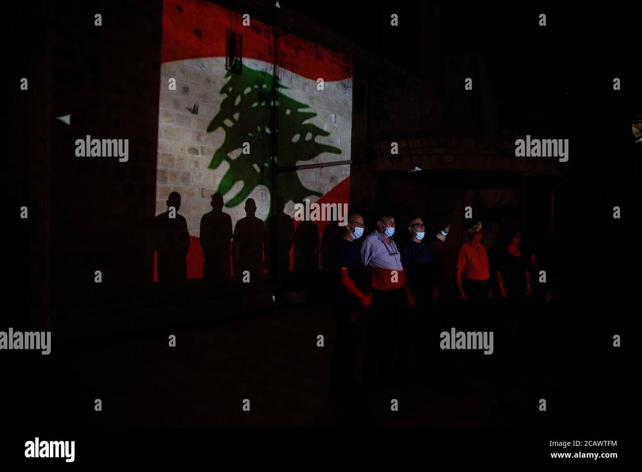 Israeli flag mourn hi-res stock photography and images - Alamy