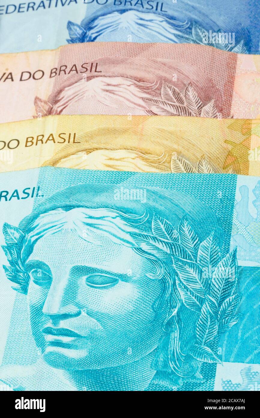 Closeup of varied values of Brazilian money Stock Photo - Alamy