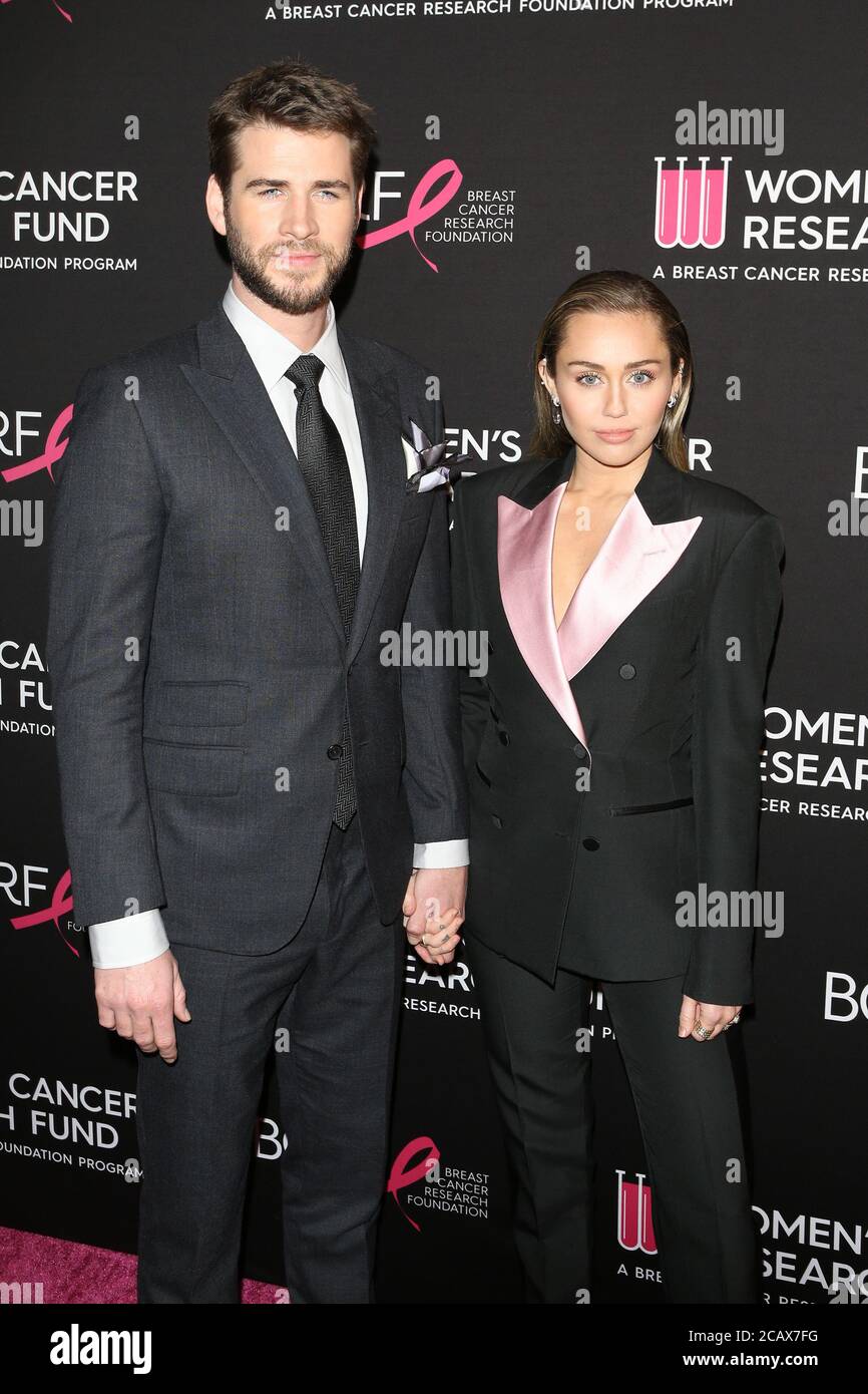 LOS ANGELES - FEB 28: Liam Hemsworth, Miley Cyrus at the Women's Cancer ...